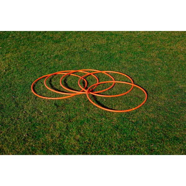 Plots, cerceaux et jalons